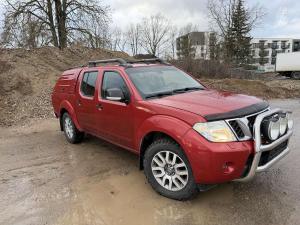 Sarkans Nissan Navara 2012 Kauņa, ar dzinēja tilpumu 2.99 L un nobraukumu 400 tūkst. km par 7900 €, foto 3 vietnē AUTOMOTO.COM.LV