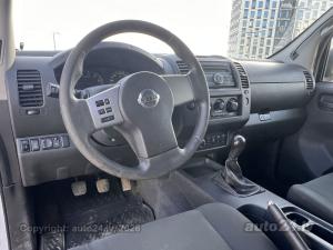 Balts Nissan Navara 2015 Tallina, ar dzinēja tilpumu 2.50 L un nobraukumu 226 tūkst. km par 8490 €, foto 12 vietnē AUTOMOTO.COM.LV
