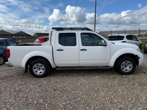 Balts Nissan Navara 2015 Tauragė, ar dzinēja tilpumu 2.50 L un nobraukumu 320 tūkst. km par 6800 €, foto 7 vietnē AUTOMOTO.COM.LV