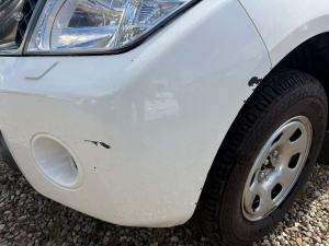 Balts Nissan Navara 2015 Tauragė, ar dzinēja tilpumu 2.50 L un nobraukumu 320 tūkst. km par 6800 €, foto 12 vietnē AUTOMOTO.COM.LV