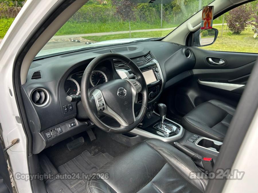 Balts Nissan Navara 2018 Valga, ar dzinēja tilpumu 2.30 L un nobraukumu 349 tūkst. km par 10800 €, foto 13 vietnē AUTOMOTO.COM.LV