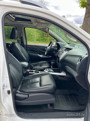 Balts Nissan Navara 2018 Valga, ar dzinēja tilpumu 2.30 L un nobraukumu 349 tūkst. km par 10800 €, foto 15 vietnē AUTOMOTO.COM.LV