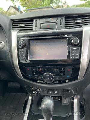 Balts Nissan Navara 2018 Valga, ar dzinēja tilpumu 2.30 L un nobraukumu 349 tūkst. km par 10800 €, foto 16 vietnē AUTOMOTO.COM.LV