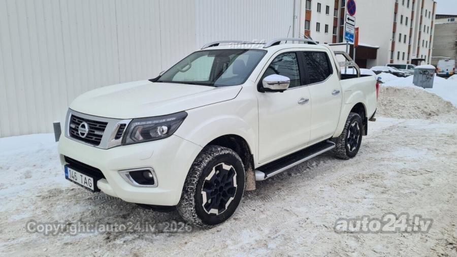 White Nissan Navara 2019 in Tallinn, with an engine capacity of 2.30 L and mileage of 294 thousand km for 14990 €, photo 1 on AUTOMOTO.COM.LV