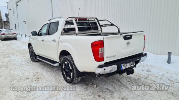 Balts Nissan Navara 2019 Tallina, ar dzinēja tilpumu 2.30 L un nobraukumu 294 tūkst. km par 14990 €, foto 3 vietnē AUTOMOTO.COM.LV