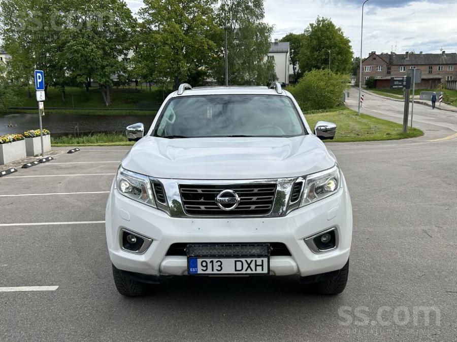 Balts Nissan Navara 2019 Valka, ar dzinēja tilpumu 2.30 L un nobraukumu 350 tūkst. km par 10800 €, foto 3 vietnē AUTOMOTO.COM.LV