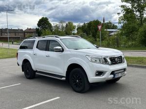 Balts Nissan Navara 2019 Valka, ar dzinēja tilpumu 2.30 L un nobraukumu 350 tūkst. km par 10800 €, foto 4 vietnē AUTOMOTO.COM.LV