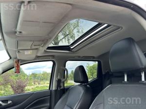 Balts Nissan Navara 2019 Valka, ar dzinēja tilpumu 2.30 L un nobraukumu 350 tūkst. km par 10800 €, foto 15 vietnē AUTOMOTO.COM.LV
