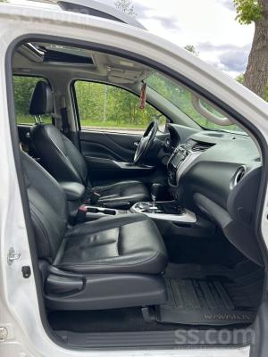 Balts Nissan Navara 2019 Valka, ar dzinēja tilpumu 2.30 L un nobraukumu 350 tūkst. km par 10800 €, foto 18 vietnē AUTOMOTO.COM.LV