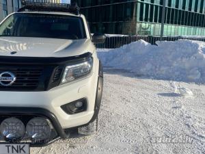 White Nissan Navara 2021 in Tallinn, with an engine capacity of 2.30 L and mileage of 74 thousand km for 34990 €, photo 5 on AUTOMOTO.COM.LV