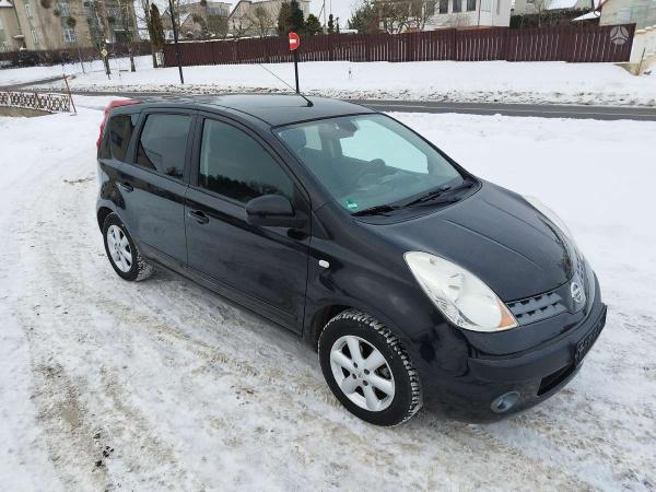 Melns Nissan Note 2006 Alīta, ar dzinēja tilpumu 1.60 L un nobraukumu 260 tūkst. km par 1950 €, foto 11 vietnē AUTOMOTO.COM.LV