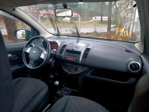Melns Nissan Note 2006 Rīga, ar dzinēja tilpumu 1.60 L un nobraukumu 228 tūkst. km par 1850 €, foto 3 vietnē AUTOMOTO.COM.LV