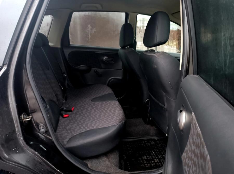 Melns Nissan Note 2006 Rīga, ar dzinēja tilpumu 1.60 L un nobraukumu 228 tūkst. km par 1850 €, foto 6 vietnē AUTOMOTO.COM.LV