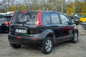 Melns Nissan Note 2006 Liepāja, ar dzinēja tilpumu 1.50 L un nobraukumu 210 tūkst. km par 1600 €, foto 4 vietnē AUTOMOTO.COM.LV