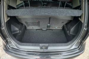 Melns Nissan Note 2006 Liepāja, ar dzinēja tilpumu 1.50 L un nobraukumu 210 tūkst. km par 1600 €, foto 9 vietnē AUTOMOTO.COM.LV