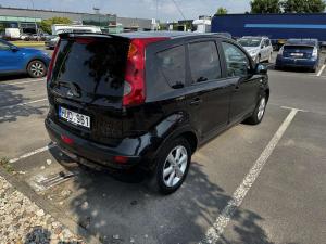 Black Nissan Note 2006 in Vilnius, with an engine capacity of 1.60 L and mileage of 172 thousand km for 1750 €, photo 6 on AUTOMOTO.COM.LV