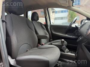 Melns Nissan Note 2006 Rīga, ar dzinēja tilpumu 1.40 L un nobraukumu 0 tūkst. km par 2500 €, foto 5 vietnē AUTOMOTO.COM.LV