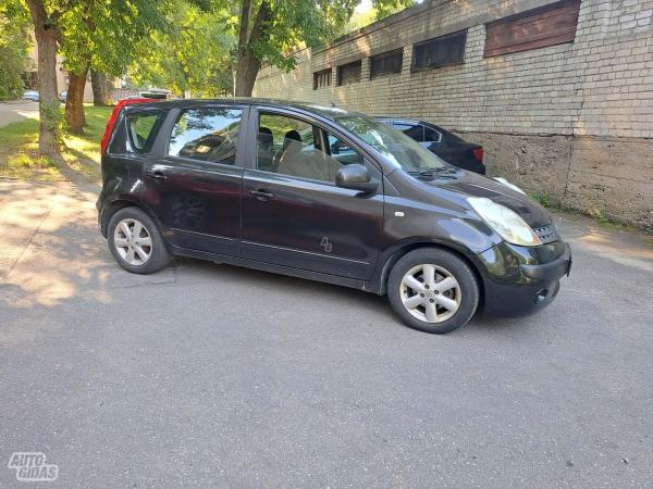 Melns Nissan Note 2006 Viļņa, ar dzinēja tilpumu 1.50 L un nobraukumu 280 tūkst. km par 1050 €, foto 1 vietnē AUTOMOTO.COM.LV