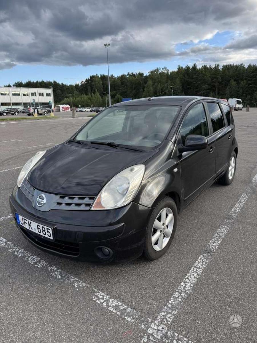 Black Nissan Note 2006 in Vilnius, with an engine capacity of 1.46 L and mileage of 248 thousand km for 1300 €, photo 1 on AUTOMOTO.COM.LV