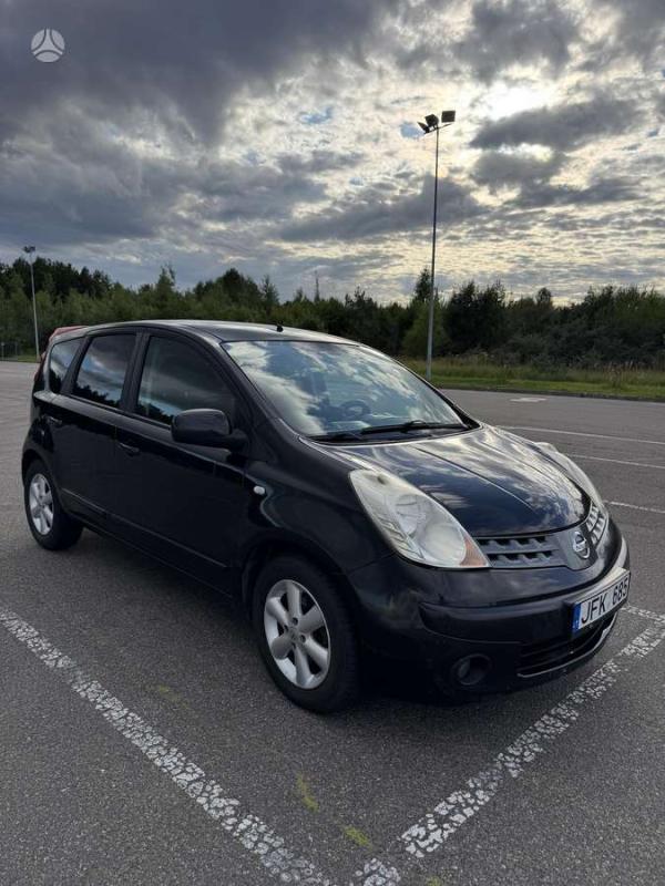 Melns Nissan Note 2006 Viļņa, ar dzinēja tilpumu 1.46 L un nobraukumu 248 tūkst. km par 1300 €, foto 3 vietnē AUTOMOTO.COM.LV