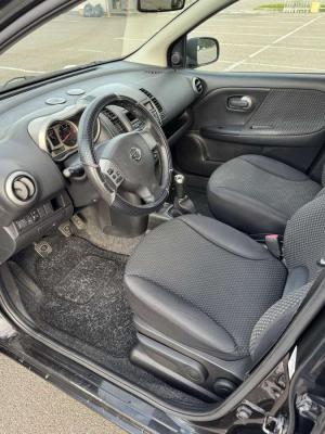 Black Nissan Note 2006 in Vilnius, with an engine capacity of 1.46 L and mileage of 248 thousand km for 1300 €, photo 8 on AUTOMOTO.COM.LV
