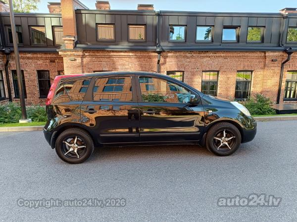 Melns Nissan Note 2007 Tallina, ar dzinēja tilpumu 1.40 L un nobraukumu 187 tūkst. km par 1500 €, foto 5 vietnē AUTOMOTO.COM.LV