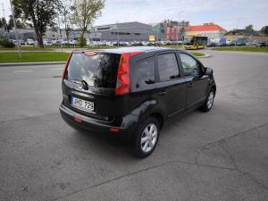 Black Nissan Note 2007 in Siauliai, with an engine capacity of 1.39 L and mileage of 198 thousand km for 1750 €, photo 3 on AUTOMOTO.COM.LV