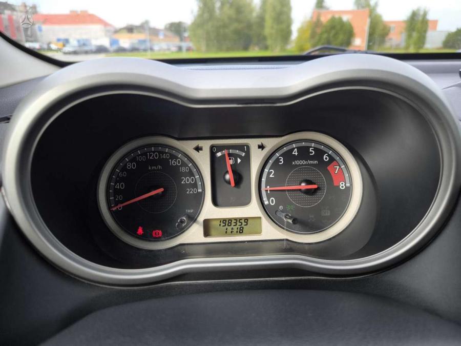 Black Nissan Note 2007 in Siauliai, with an engine capacity of 1.39 L and mileage of 198 thousand km for 1750 €, photo 10 on AUTOMOTO.COM.LV
