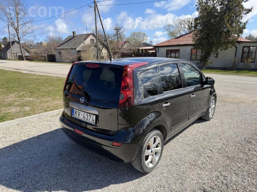 Melns Nissan Note 2012 Ventspils, ar dzinēja tilpumu 1.50 L un nobraukumu 231 tūkst. km par 2550 €, foto 5 vietnē AUTOMOTO.COM.LV