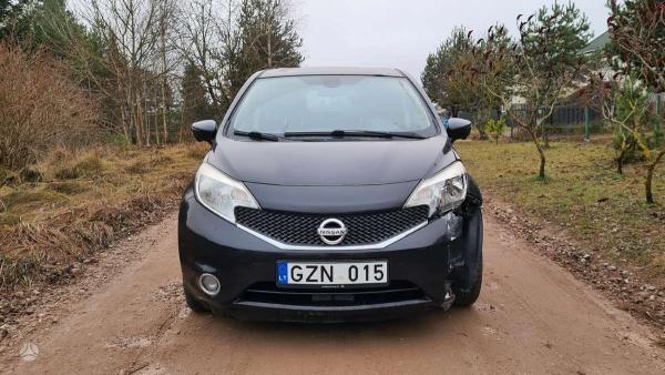 Black Nissan Note 2013 in Vilnius, with an engine capacity of 1.50 L and mileage of 283 thousand km for 1499 €, photo 2 on AUTOMOTO.COM.LV