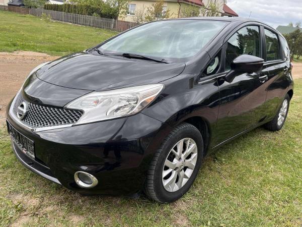 Black Nissan Note 2015 in Ukmerge, with an engine capacity of 1.46 L and mileage of 216 thousand km for 3950 €, photo 1 on AUTOMOTO.COM.LV