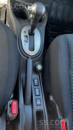 Black Nissan Note 2015 in Riga, with an engine capacity of 1.20 L and mileage of 113 thousand km for 5700 €, photo 11 on AUTOMOTO.COM.LV