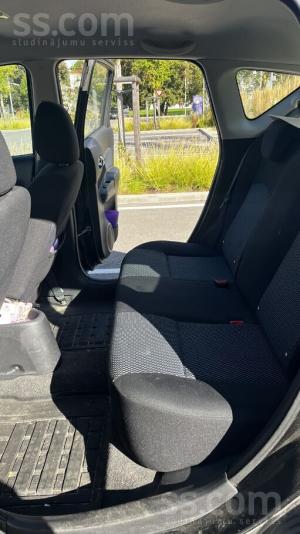Black Nissan Note 2015 in Riga, with an engine capacity of 1.20 L and mileage of 113 thousand km for 5700 €, photo 16 on AUTOMOTO.COM.LV