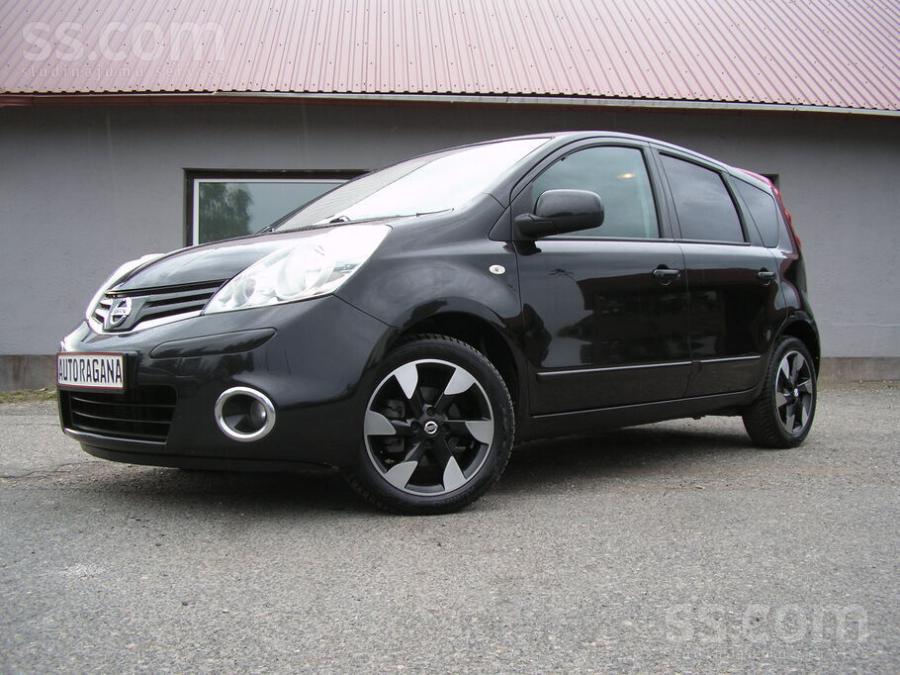 Black Nissan Note 2013 in Riga, with an engine capacity of 1.50 L and mileage of 0 thousand km for 3850 €, photo 3 on AUTOMOTO.COM.LV