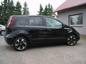 Black Nissan Note 2013 in Riga, with an engine capacity of 1.50 L and mileage of 0 thousand km for 3850 €, photo 4 on AUTOMOTO.COM.LV