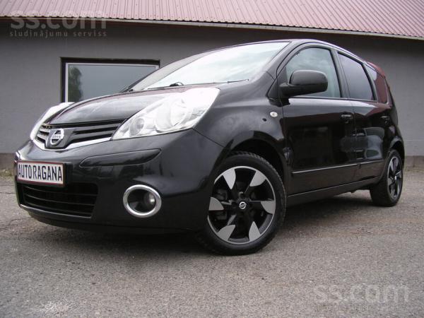 Black Nissan Note 2013 in Riga, with an engine capacity of 1.50 L and mileage of 0 thousand km for 3850 €, photo 8 on AUTOMOTO.COM.LV