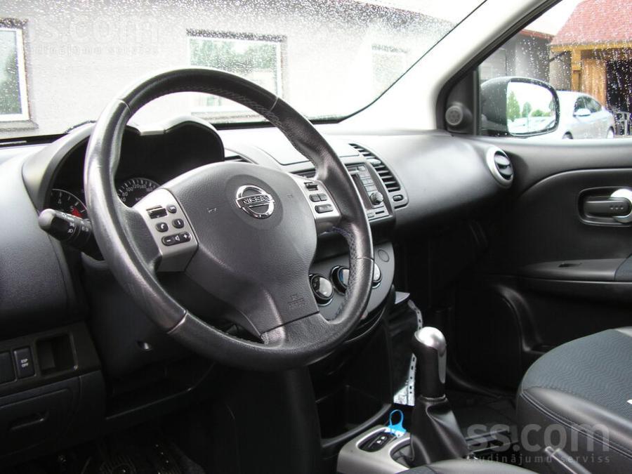 Black Nissan Note 2013 in Riga, with an engine capacity of 1.50 L and mileage of 0 thousand km for 3850 €, photo 15 on AUTOMOTO.COM.LV