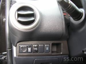 Black Nissan Note 2013 in Riga, with an engine capacity of 1.50 L and mileage of 0 thousand km for 3850 €, photo 16 on AUTOMOTO.COM.LV