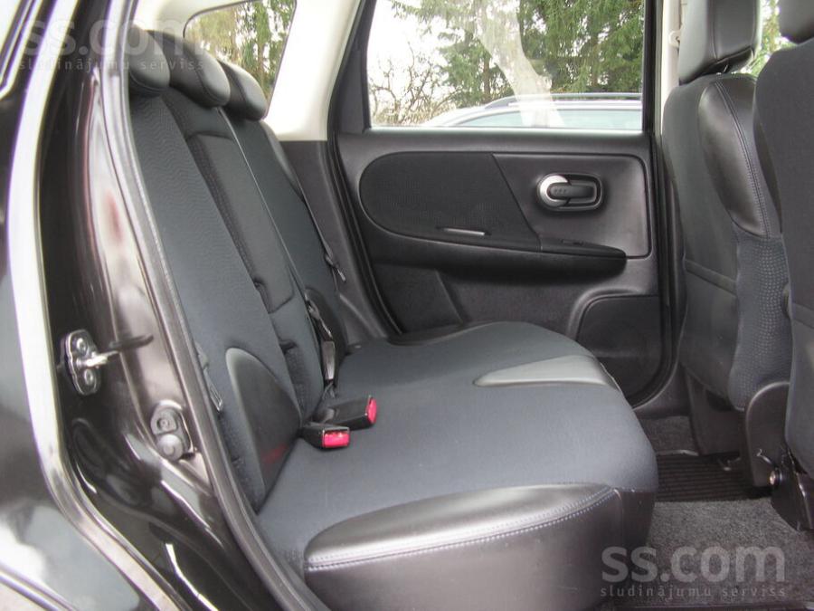Black Nissan Note 2013 in Riga, with an engine capacity of 1.50 L and mileage of 0 thousand km for 3850 €, photo 22 on AUTOMOTO.COM.LV