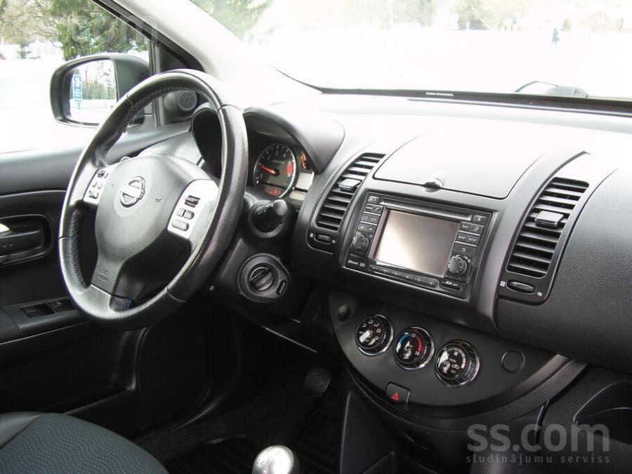 Black Nissan Note 2013 in Riga, with an engine capacity of 1.50 L and mileage of 0 thousand km for 3850 €, photo 25 on AUTOMOTO.COM.LV
