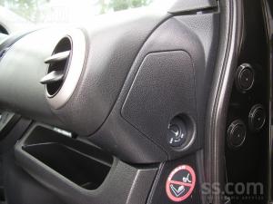 Black Nissan Note 2013 in Riga, with an engine capacity of 1.50 L and mileage of 0 thousand km for 3850 €, photo 27 on AUTOMOTO.COM.LV