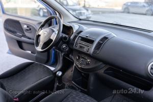 Zils Nissan Note 2006 Tallina, ar dzinēja tilpumu 1.40 L un nobraukumu 219 tūkst. km par 2299 €, foto 12 vietnē AUTOMOTO.COM.LV