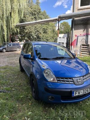Zils Nissan Note 2006 Rīga, ar dzinēja tilpumu 1.60 L un nobraukumu 253 tūkst. km par 990 €, foto 3 vietnē AUTOMOTO.COM.LV