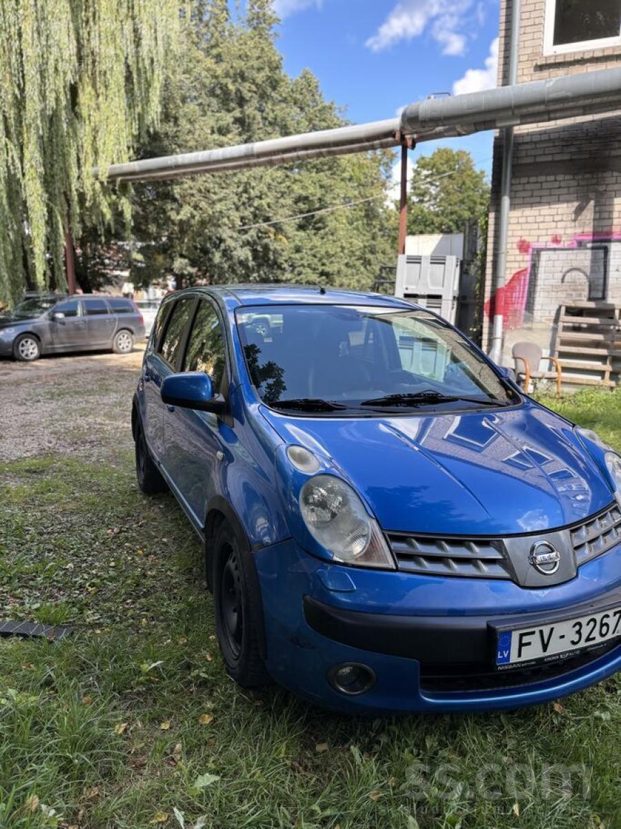Zils Nissan Note 2006 Rīga, ar dzinēja tilpumu 1.60 L un nobraukumu 253 tūkst. km par 990 €, foto 3 vietnē AUTOMOTO.COM.LV