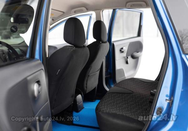 Blue Nissan Note 2008 in Tallinn, with an engine capacity of 1.40 L and mileage of 267 thousand km for 2190 €, photo 11 on AUTOMOTO.COM.LV