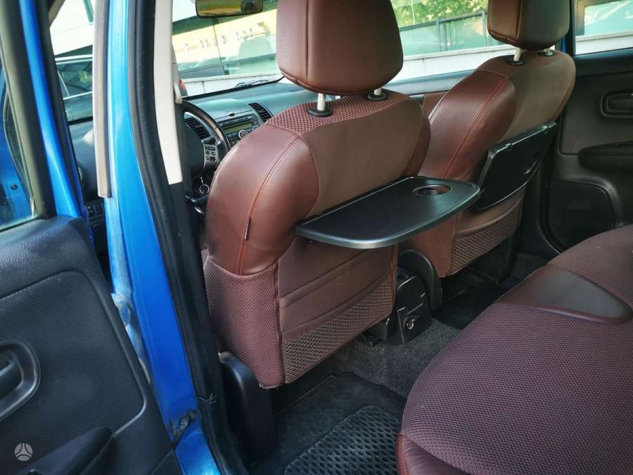 Zils Nissan Note 2008 Viļņa, ar dzinēja tilpumu 1.60 L un nobraukumu 2 tūkst. km par 3750 €, foto 4 vietnē AUTOMOTO.COM.LV