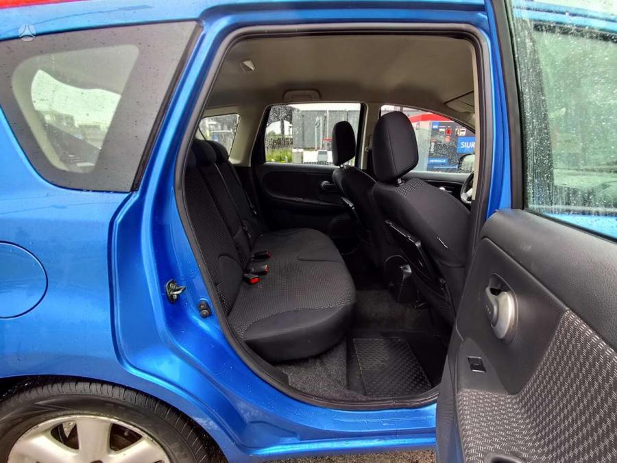 Zils Nissan Note 2006 Viļņa, ar dzinēja tilpumu 1.60 L un nobraukumu 289 tūkst. km par 2250 €, foto 10 vietnē AUTOMOTO.COM.LV
