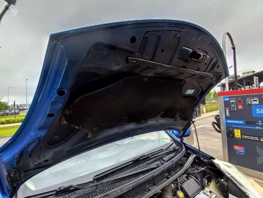 Zils Nissan Note 2006 Viļņa, ar dzinēja tilpumu 1.60 L un nobraukumu 289 tūkst. km par 2250 €, foto 24 vietnē AUTOMOTO.COM.LV