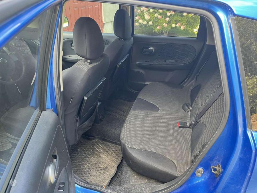 Blue Nissan Note 2007 in Siauliai, with an engine capacity of 1.40 L and mileage of 220 thousand km for 1500 €, photo 8 on AUTOMOTO.COM.LV