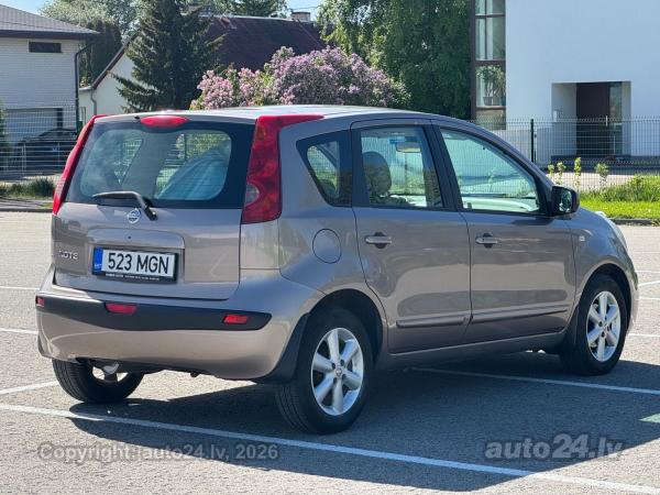 Brūns Nissan Note 2006 Tallina, ar dzinēja tilpumu 1.60 L un nobraukumu 116 tūkst. km par 2500 €, foto 3 vietnē AUTOMOTO.COM.LV
